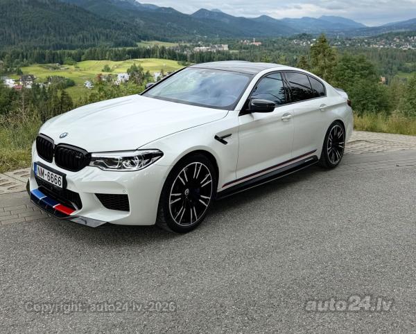 White BMW M-series 2019 in Riga, with an engine capacity of 4.00 L and mileage of 102 thousand km for 57500 €, photo 7 on AUTOMOTO.COM.LV