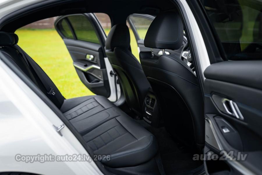 White BMW M-series 2024 in Tallinn, with an engine capacity of 3.00 L and mileage of 9 thousand km for 66000 €, photo 20 on AUTOMOTO.COM.LV