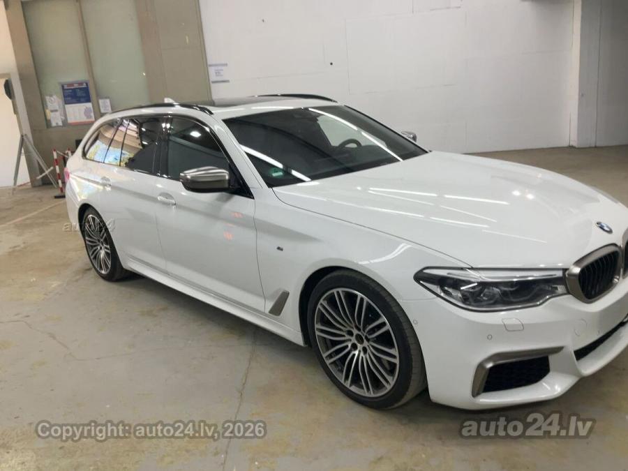 Balts BMW M-series 2018 Tallina, ar dzinēja tilpumu 3.00 L un nobraukumu 211 tūkst. km par 25500 €, foto 1 vietnē AUTOMOTO.COM.LV