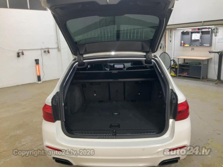 Balts BMW M-series 2018 Tallina, ar dzinēja tilpumu 3.00 L un nobraukumu 211 tūkst. km par 25500 €, foto 9 vietnē AUTOMOTO.COM.LV