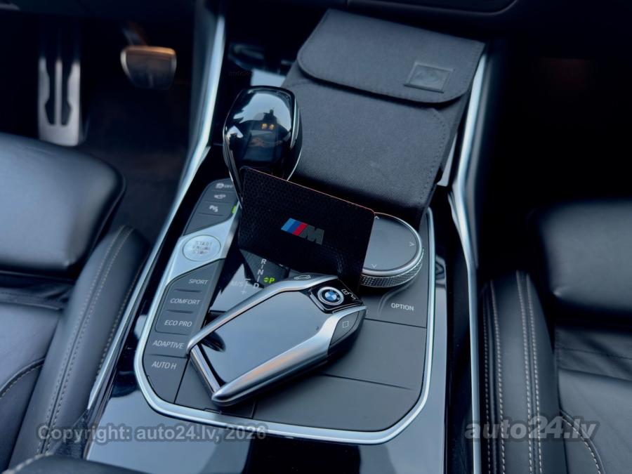 White BMW M-series 2020 in Tallinn, with an engine capacity of 3.00 L and mileage of 181 thousand km for 42900 €, photo 26 on AUTOMOTO.COM.LV