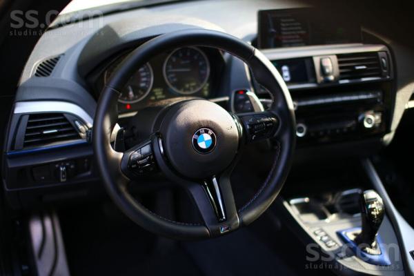 White BMW M1 2013 in Riga, with an engine capacity of 3.00 L and mileage of 189 thousand km for 21990 €, photo 11 on AUTOMOTO.COM.LV