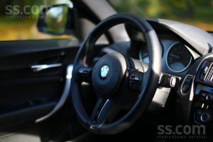 White BMW M1 2013 in Riga, with an engine capacity of 3.00 L and mileage of 189 thousand km for 21990 €, photo 15 on AUTOMOTO.COM.LV