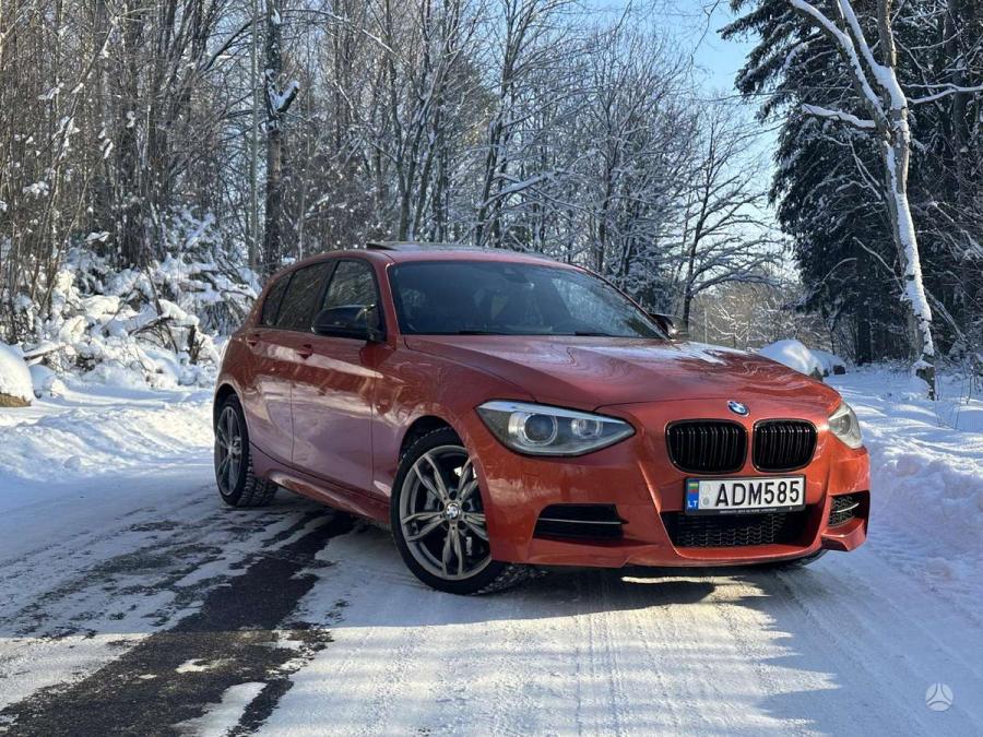 Orange BMW m135 2014 in Vilnius, with an engine capacity of 2.98 L and mileage of 161 thousand km for 16500 €, photo 7 on AUTOMOTO.COM.LV