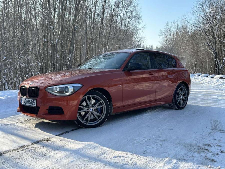 Orange BMW m135 2014 in Vilnius, with an engine capacity of 2.98 L and mileage of 161 thousand km for 16500 €, photo 8 on AUTOMOTO.COM.LV