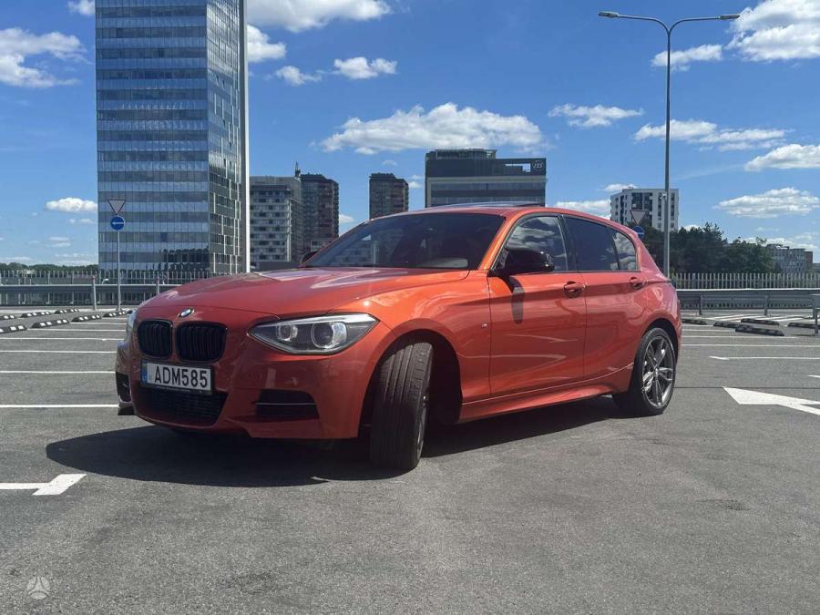 Oranžs BMW m135 2014 Viļņa, ar dzinēja tilpumu 2.98 L un nobraukumu 165 tūkst. km par 16000 €, foto 1 vietnē AUTOMOTO.COM.LV