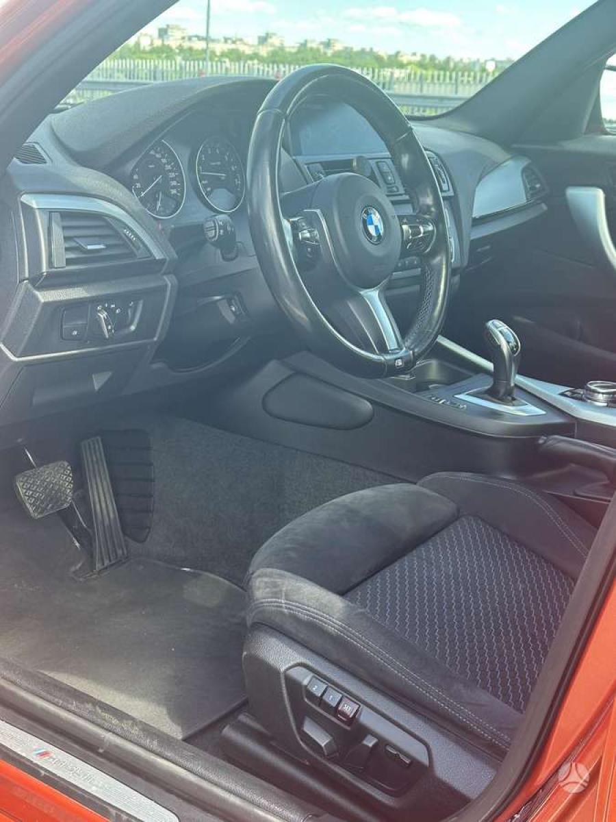 Oranžs BMW m135 2014 Viļņa, ar dzinēja tilpumu 2.98 L un nobraukumu 165 tūkst. km par 16000 €, foto 15 vietnē AUTOMOTO.COM.LV