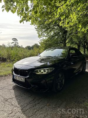 Black BMW M2 2014 in Liepaja, with an engine capacity of 3.00 L and mileage of 200 thousand km for 20500 €, photo 3 on AUTOMOTO.COM.LV