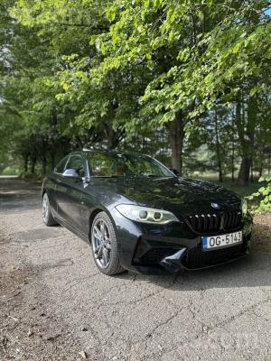 Black BMW M2 2014 in Liepaja, with an engine capacity of 3.00 L and mileage of 200 thousand km for 20500 €, photo 4 on AUTOMOTO.COM.LV