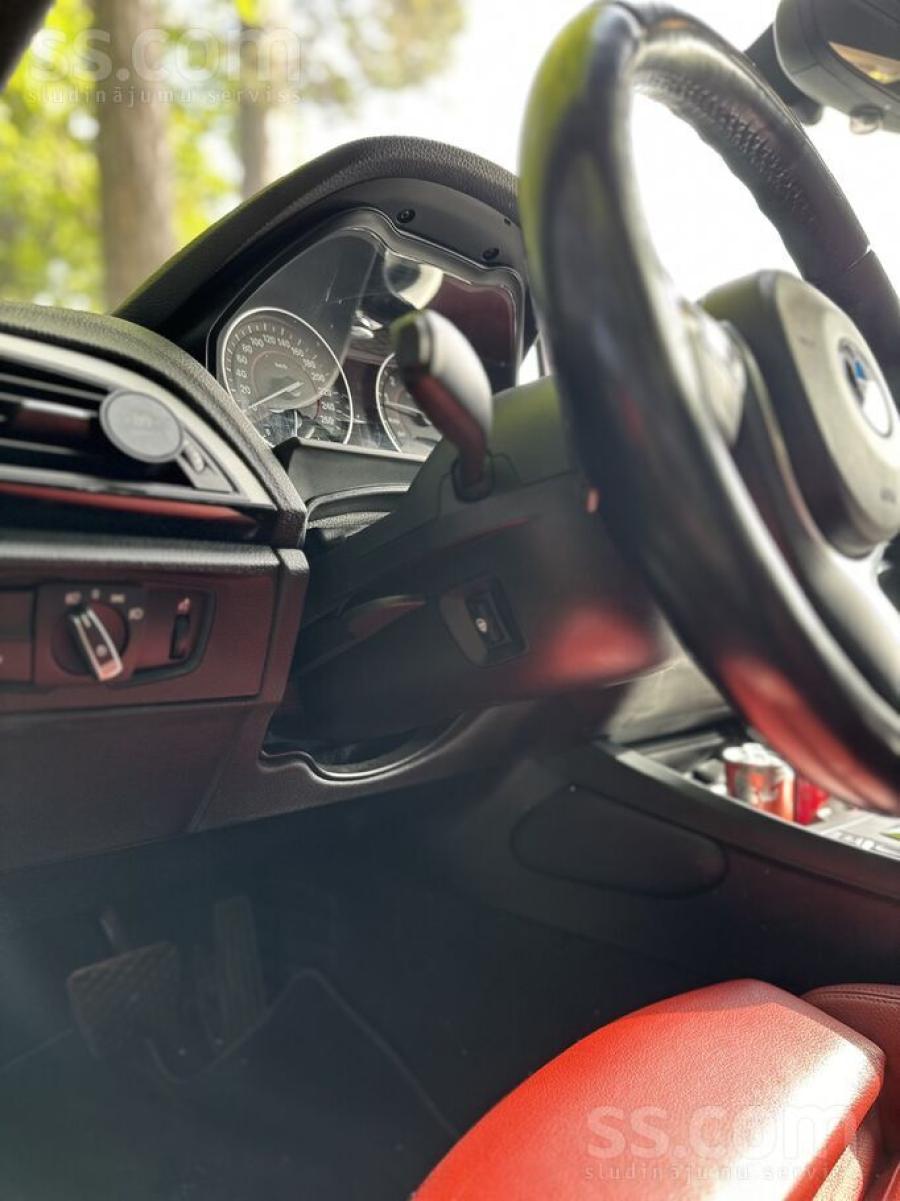 Black BMW M2 2014 in Liepaja, with an engine capacity of 3.00 L and mileage of 200 thousand km for 20500 €, photo 8 on AUTOMOTO.COM.LV