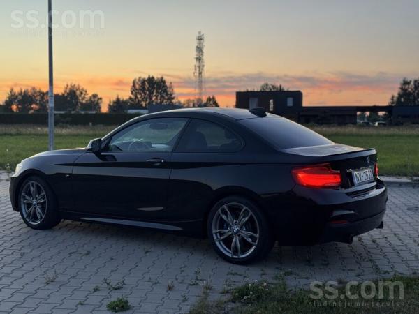 Melns BMW M2 2014 Rīga, ar dzinēja tilpumu 3.00 L un nobraukumu 134 tūkst. km par 17300 €, foto 5 vietnē AUTOMOTO.COM.LV