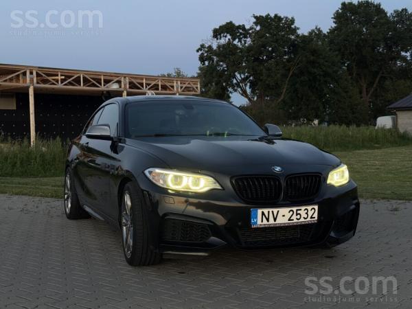 Melns BMW M2 2014 Rīga, ar dzinēja tilpumu 3.00 L un nobraukumu 134 tūkst. km par 17300 €, foto 9 vietnē AUTOMOTO.COM.LV