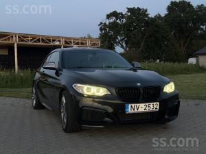 Черный БМВ M2 2014 в Рига, объемом двигателя 3.00 л и пробегом 134 тыс. км за 17300 €, фото 10 на AUTOMOTO.COM.LV