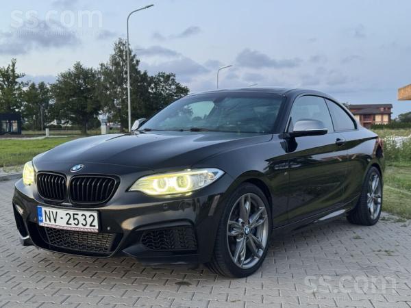 Melns BMW M2 2014 Rīga, ar dzinēja tilpumu 3.00 L un nobraukumu 134 tūkst. km par 17300 €, foto 10 vietnē AUTOMOTO.COM.LV