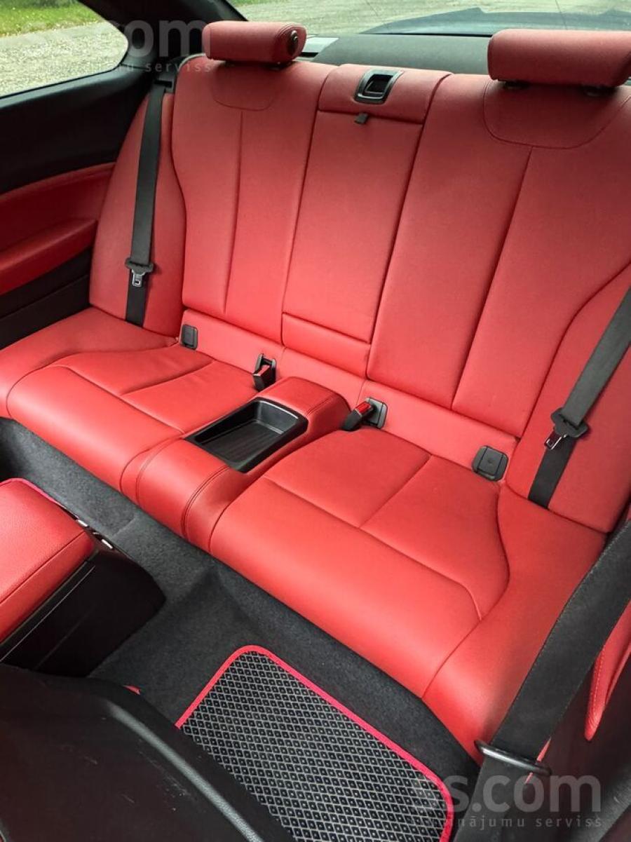 Melns BMW M2 2014 Liepāja, ar dzinēja tilpumu 3.00 L un nobraukumu 214 tūkst. km par 18500 €, foto 9 vietnē AUTOMOTO.COM.LV