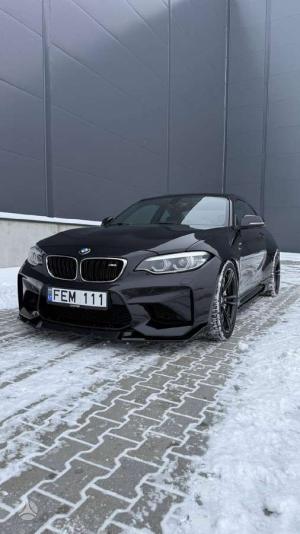 Melns BMW M2 2018 Šauļi, ar dzinēja tilpumu 2.98 L un nobraukumu 108 tūkst. km par 34000 €, foto  vietnē AUTOMOTO.COM.LV