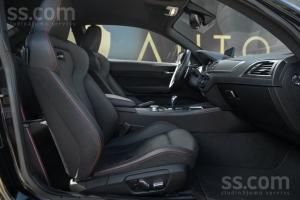 Melns BMW M2 2019 Tukums, ar dzinēja tilpumu 3.00 L un nobraukumu 61 tūkst. km par 41990 €, foto 8 vietnē AUTOMOTO.COM.LV