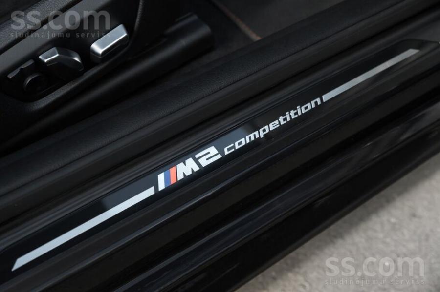 Melns BMW M2 2019 Tukums, ar dzinēja tilpumu 3.00 L un nobraukumu 61 tūkst. km par 41990 €, foto 28 vietnē AUTOMOTO.COM.LV