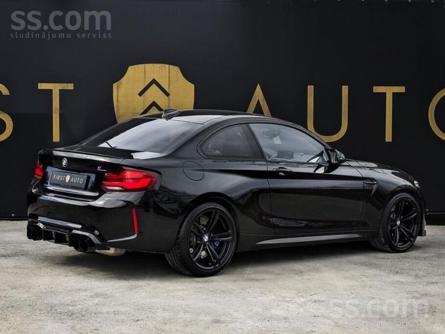 Melns BMW M2 2019 Tukums, ar dzinēja tilpumu 3.00 L un nobraukumu 61 tūkst. km par 41990 €, foto 29 vietnē AUTOMOTO.COM.LV