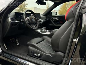 Black BMW M2 2023 in Riga, with an engine capacity of 3.00 L and mileage of 45 thousand km for 62900 €, photo 14 on AUTOMOTO.COM.LV