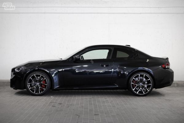 Black BMW M2 2025 in Vilnius, with an engine capacity of 3.00 L and mileage of 11 thousand km for 72991 €, photo 7 on AUTOMOTO.COM.LV