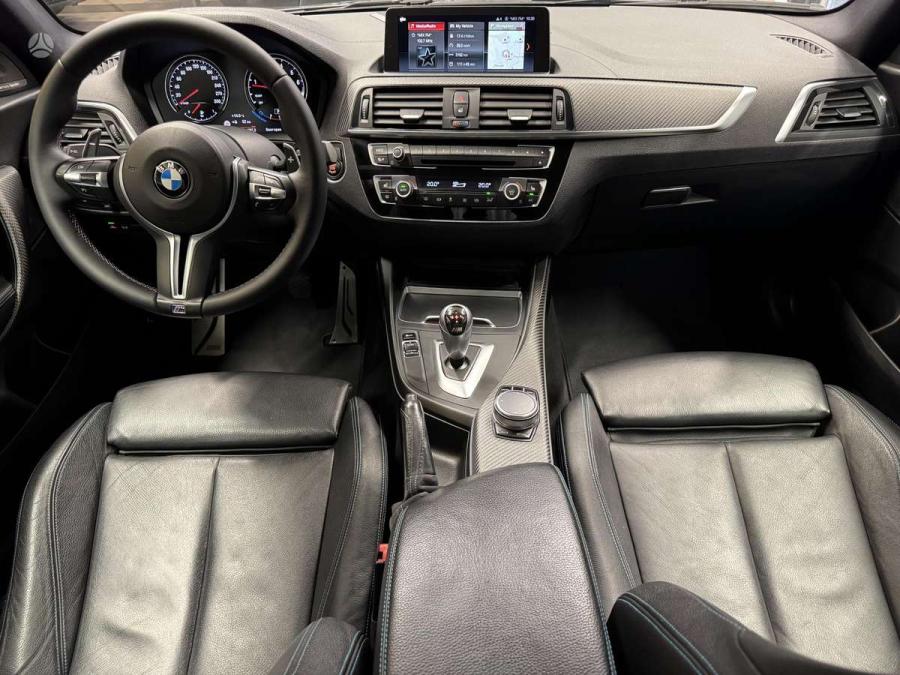 Pelēks BMW M2 2017 Rīga, ar dzinēja tilpumu 2.98 L un nobraukumu 141 tūkst. km par 32990 €, foto 13 vietnē AUTOMOTO.COM.LV