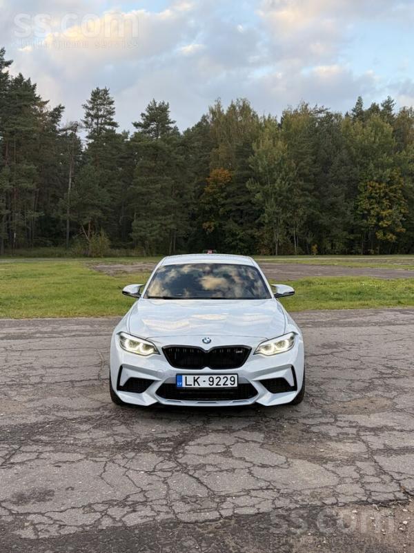 Pelēks BMW M2 2018 Rīga, ar dzinēja tilpumu 3.00 L un nobraukumu 65 tūkst. km par 43000 €, foto 2 vietnē AUTOMOTO.COM.LV