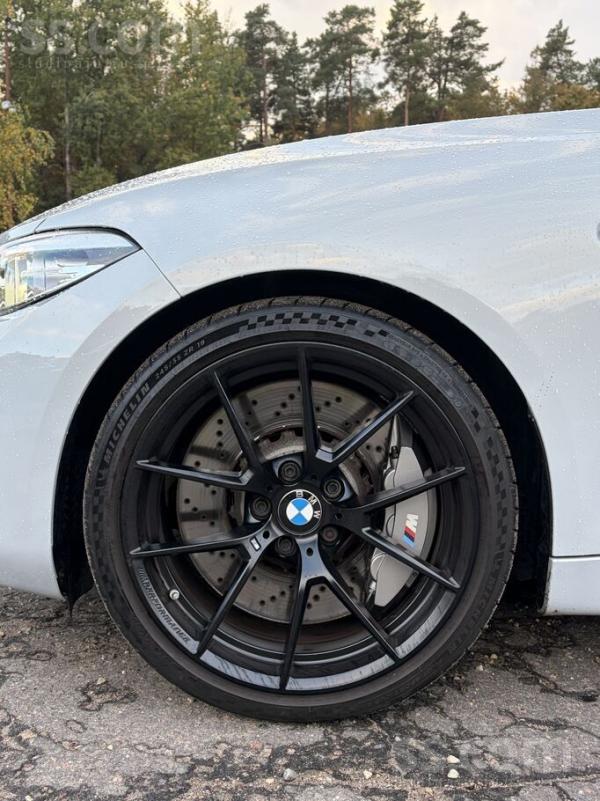 Pelēks BMW M2 2018 Rīga, ar dzinēja tilpumu 3.00 L un nobraukumu 65 tūkst. km par 43000 €, foto 5 vietnē AUTOMOTO.COM.LV