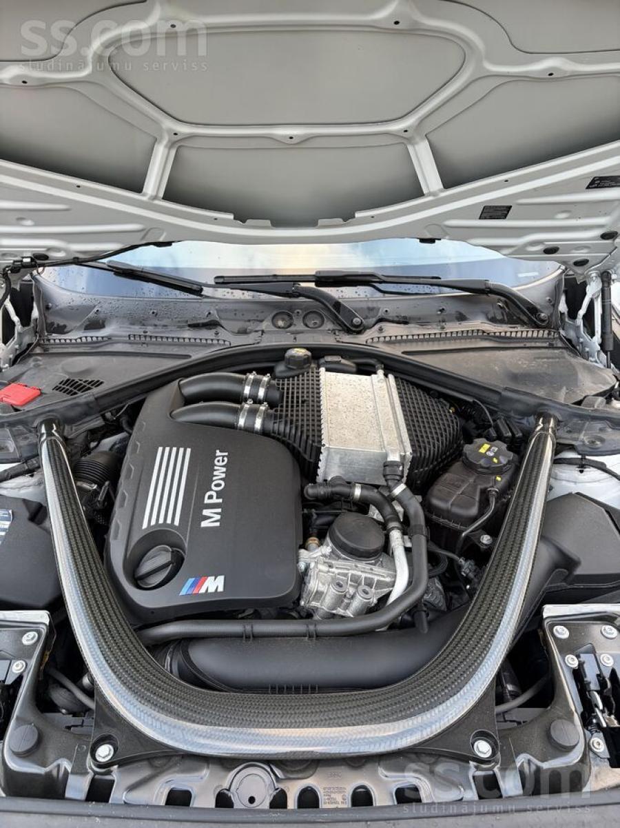 Pelēks BMW M2 2018 Rīga, ar dzinēja tilpumu 3.00 L un nobraukumu 65 tūkst. km par 43000 €, foto 10 vietnē AUTOMOTO.COM.LV