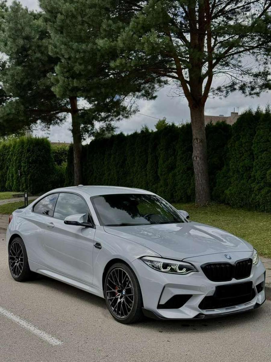 Pelēks BMW M2 2019 Viļņa, ar dzinēja tilpumu 2.98 L un nobraukumu 59 tūkst. km par 38500 €, foto 1 vietnē AUTOMOTO.COM.LV