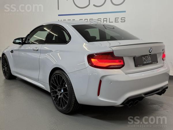 Grey BMW M2 2020 in Riga, with an engine capacity of 3.00 L and mileage of 60 thousand km for 47900 €, photo 5 on AUTOMOTO.COM.LV
