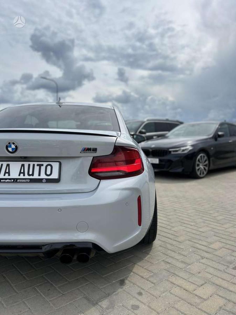 Pelēks BMW M2 2020 Kauņa, ar dzinēja tilpumu 2.98 L un nobraukumu 95 tūkst. km par 39000 €, foto 16 vietnē AUTOMOTO.COM.LV