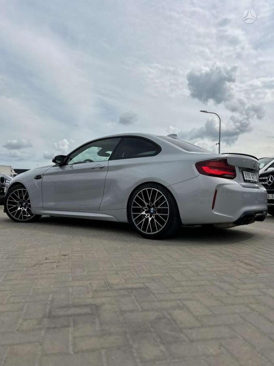 Pelēks BMW M2 2020 Kauņa, ar dzinēja tilpumu 2.98 L un nobraukumu 95 tūkst. km par 39000 €, foto 18 vietnē AUTOMOTO.COM.LV