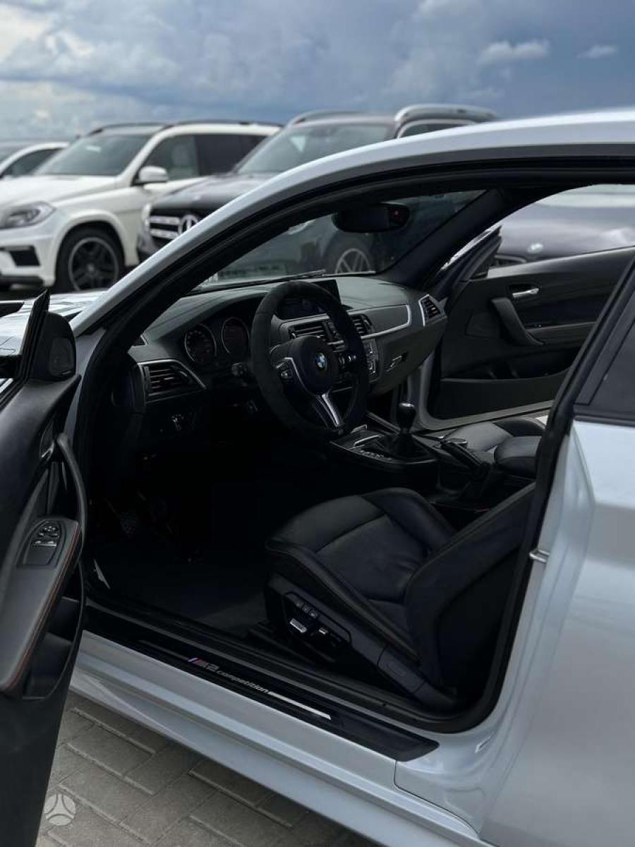 Pelēks BMW M2 2020 Kauņa, ar dzinēja tilpumu 2.98 L un nobraukumu 95 tūkst. km par 39000 €, foto 22 vietnē AUTOMOTO.COM.LV