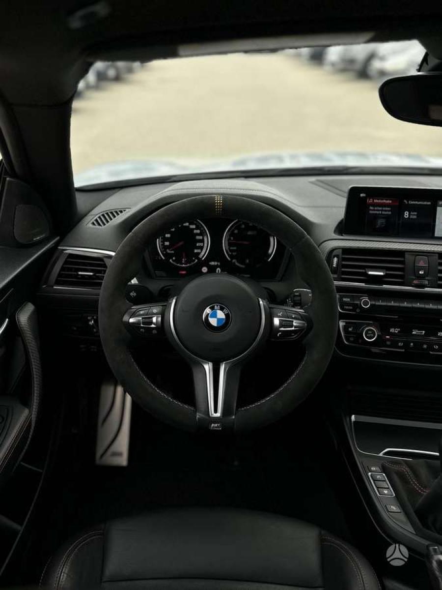 Pelēks BMW M2 2020 Kauņa, ar dzinēja tilpumu 2.98 L un nobraukumu 95 tūkst. km par 39000 €, foto 25 vietnē AUTOMOTO.COM.LV