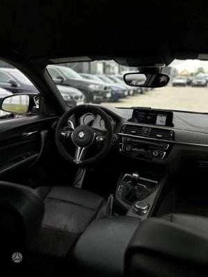 Pelēks BMW M2 2020 Kauņa, ar dzinēja tilpumu 2.98 L un nobraukumu 95 tūkst. km par 39000 €, foto 28 vietnē AUTOMOTO.COM.LV
