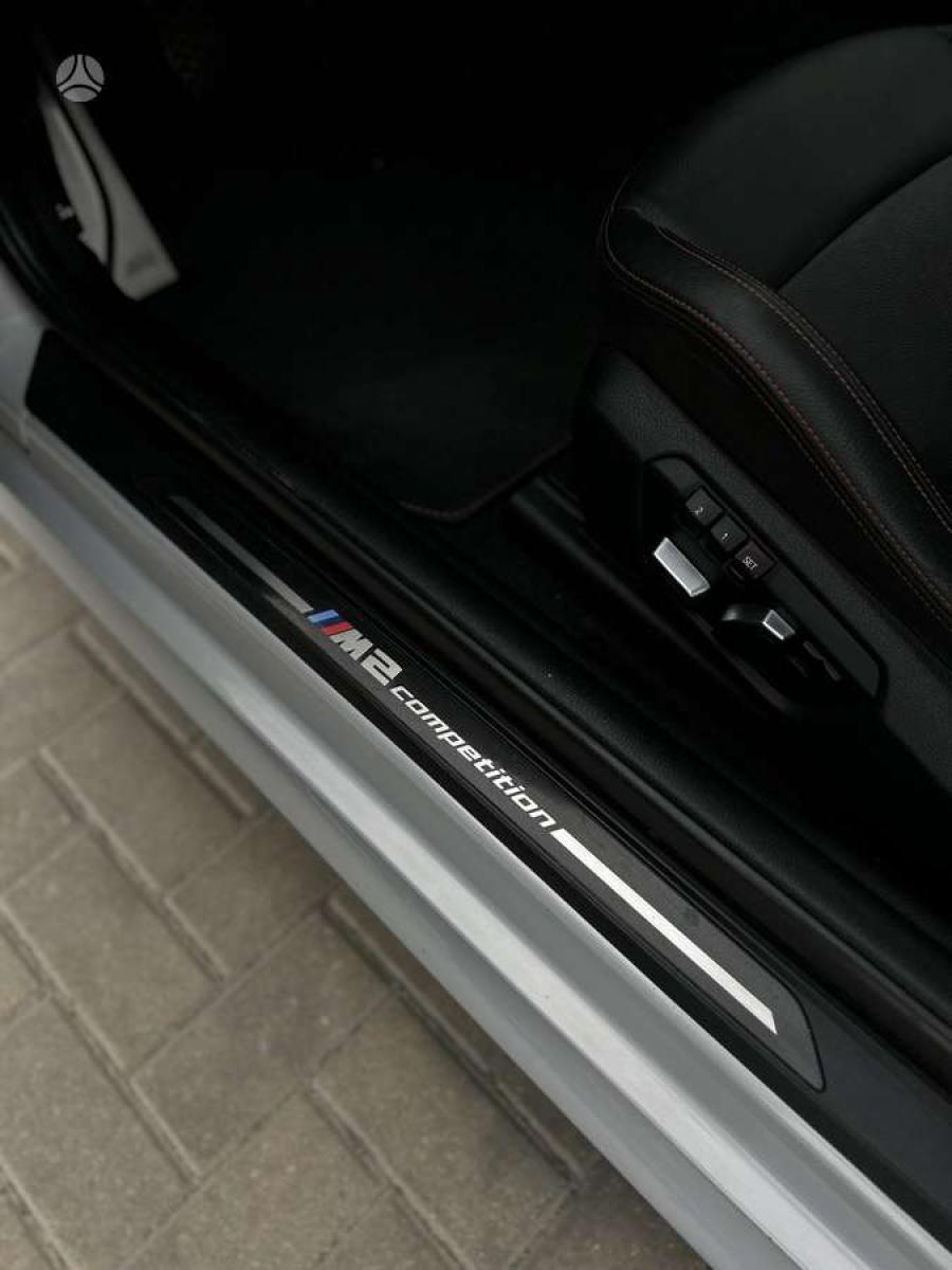 Pelēks BMW M2 2020 Kauņa, ar dzinēja tilpumu 2.98 L un nobraukumu 95 tūkst. km par 39000 €, foto 32 vietnē AUTOMOTO.COM.LV