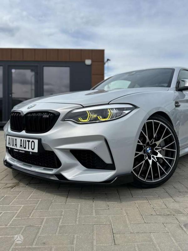 Grey BMW M2 2020 in Kaunas, with an engine capacity of 2.98 L and mileage of 95 thousand km for 38500 €, photo 4 on AUTOMOTO.COM.LV