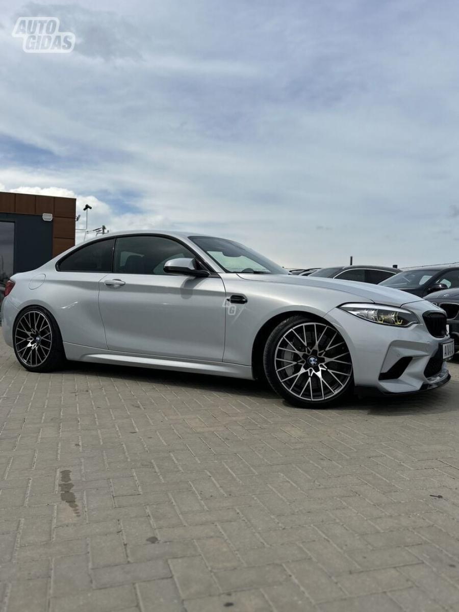 Grey BMW M2 2020 in Kaunas, with an engine capacity of 3.00 L and mileage of 95 thousand km for 39000 €, photo 7 on AUTOMOTO.COM.LV