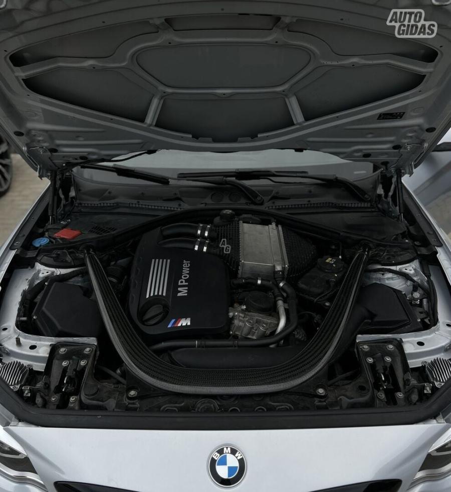 Grey BMW M2 2020 in Kaunas, with an engine capacity of 3.00 L and mileage of 95 thousand km for 39000 €, photo 16 on AUTOMOTO.COM.LV