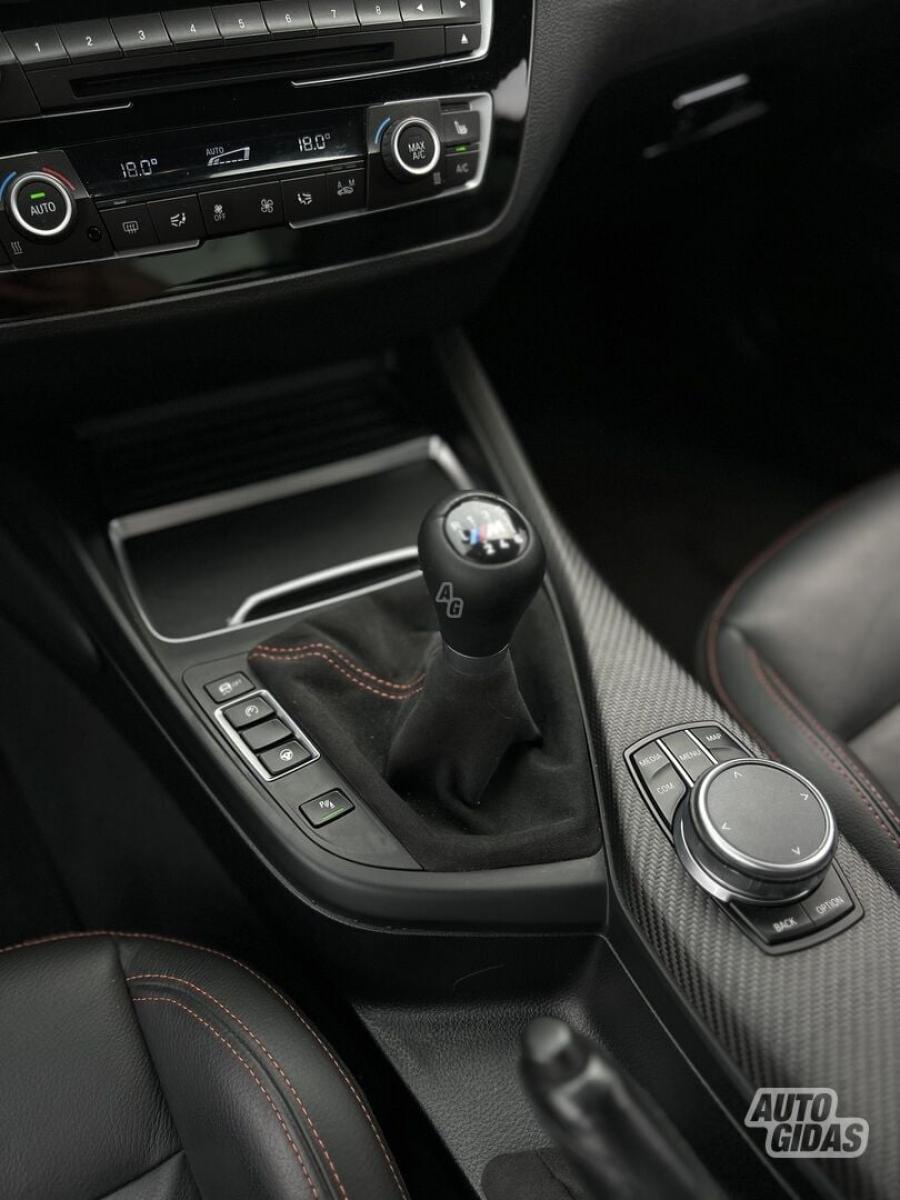 Grey BMW M2 2020 in Kaunas, with an engine capacity of 3.00 L and mileage of 95 thousand km for 39000 €, photo 25 on AUTOMOTO.COM.LV