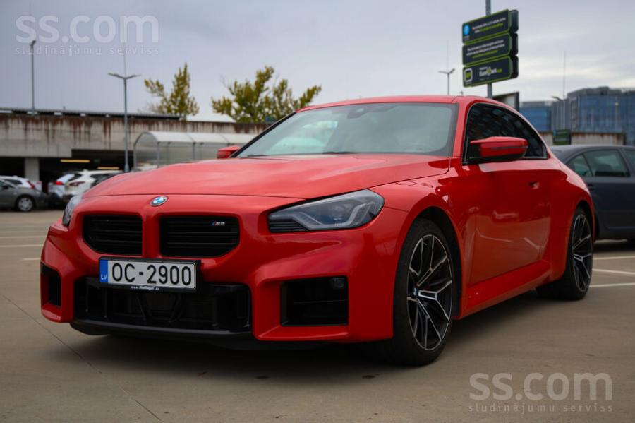 Красный БМВ M2 2024 в Рига, объемом двигателя 3.00 л и пробегом 29 тыс. км за 62500 €, фото 1 на AUTOMOTO.COM.LV