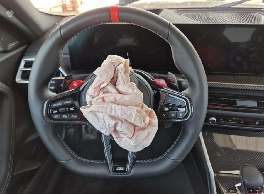 Red BMW M2 2026 in Klaipeda, with an engine capacity of 2.99 L and mileage of 3 thousand km for 28750 €, photo 10 on AUTOMOTO.COM.LV