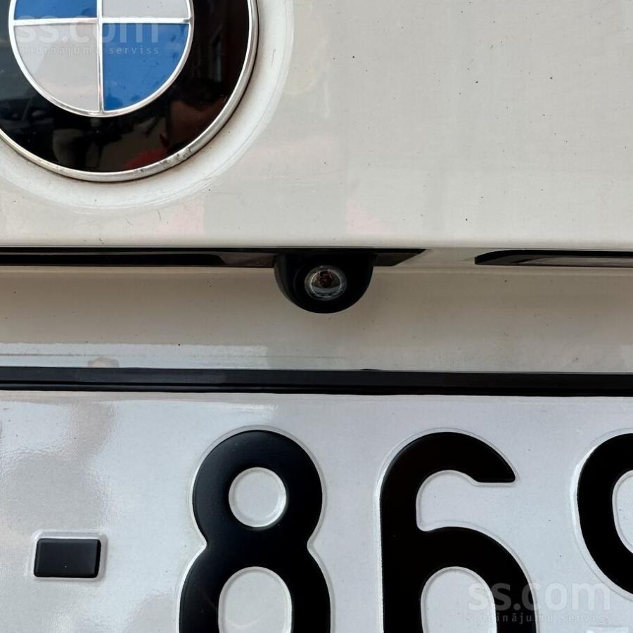 White BMW M2 2014 in Riga, with an engine capacity of 3.00 L and mileage of 163 thousand km for 18600 €, photo 13 on AUTOMOTO.COM.LV