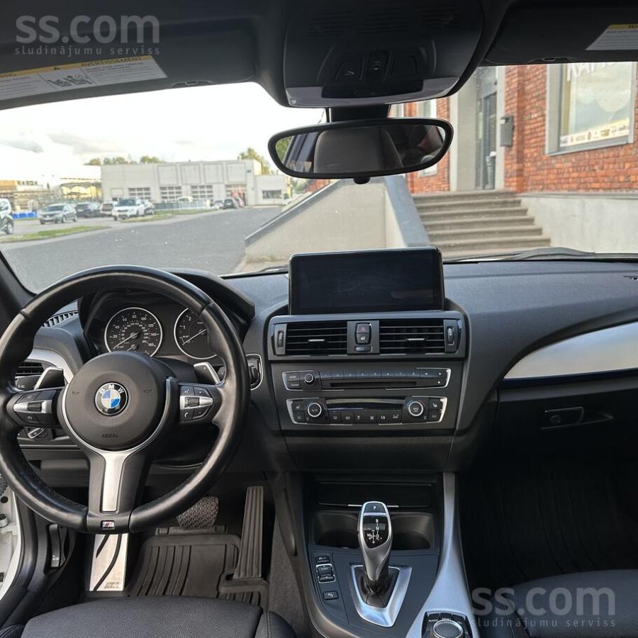 White BMW M2 2014 in Riga, with an engine capacity of 3.00 L and mileage of 163 thousand km for 18600 €, photo 16 on AUTOMOTO.COM.LV