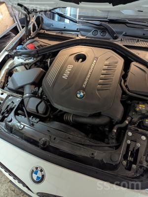 White BMW M2 2018 in Riga, with an engine capacity of 3.00 L and mileage of 155 thousand km for 27500 €, photo 9 on AUTOMOTO.COM.LV