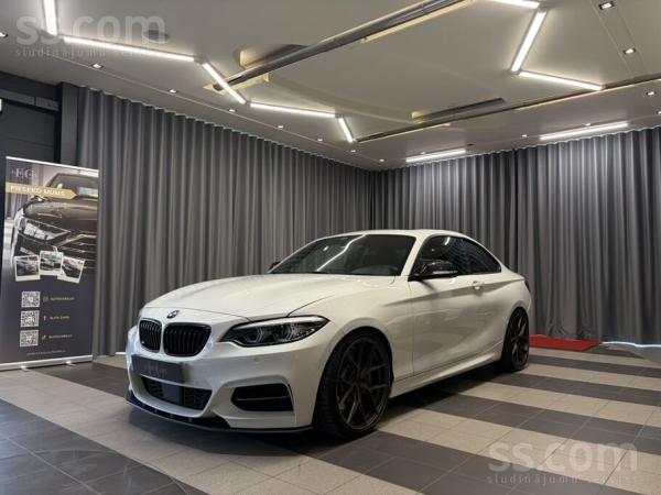 Balts BMW M2 2019 Rīga, ar dzinēja tilpumu 3.00 L un nobraukumu 167 tūkst. km par 26490 €, foto 1 vietnē AUTOMOTO.COM.LV