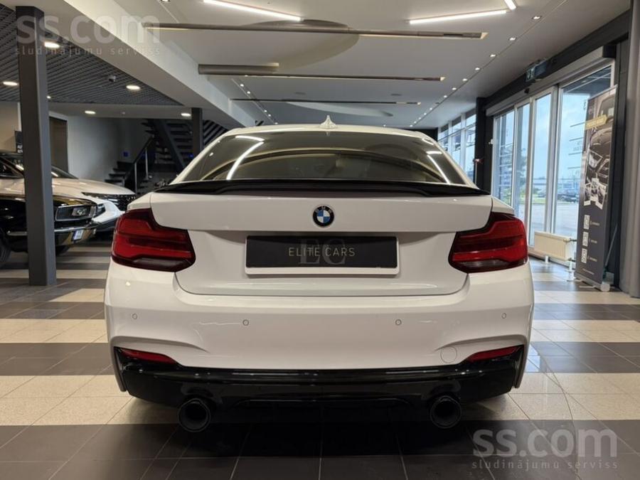 Balts BMW M2 2019 Rīga, ar dzinēja tilpumu 3.00 L un nobraukumu 167 tūkst. km par 26490 €, foto 8 vietnē AUTOMOTO.COM.LV