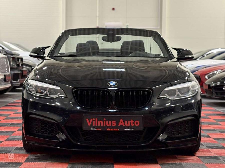 Melns BMW m240i 2018 Viļņa, ar dzinēja tilpumu 3.00 L un nobraukumu 142 tūkst. km par 19990 €, foto 3 vietnē AUTOMOTO.COM.LV