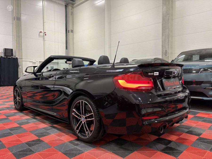 Melns BMW m240i 2018 Viļņa, ar dzinēja tilpumu 3.00 L un nobraukumu 142 tūkst. km par 19990 €, foto 7 vietnē AUTOMOTO.COM.LV